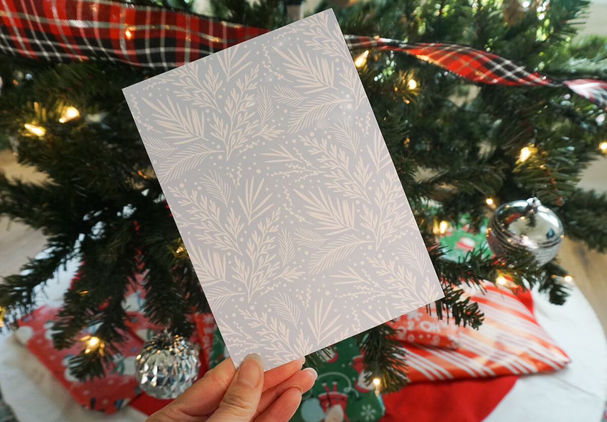 How to Make Sending Holiday Cards Easy - Fearless Captivations